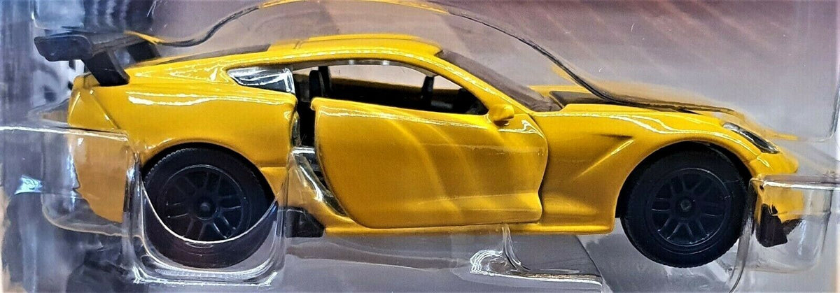 Majorette 2020 Chevrolet Corvette GMTM Yellow #9610 Premium Cars New L ...